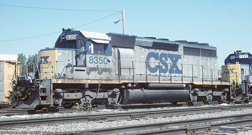CSX SD-40M-2 8350